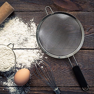 Stainless Steel Fine Mesh Strainers, Set of 3 Sizes Strainer for Kitchen, Wire Sieve with Insulated Handle Kitchen Strainer, Baking Tools Colander, Food Preparation, Flour Sifter, Rice, Pasta Strainer