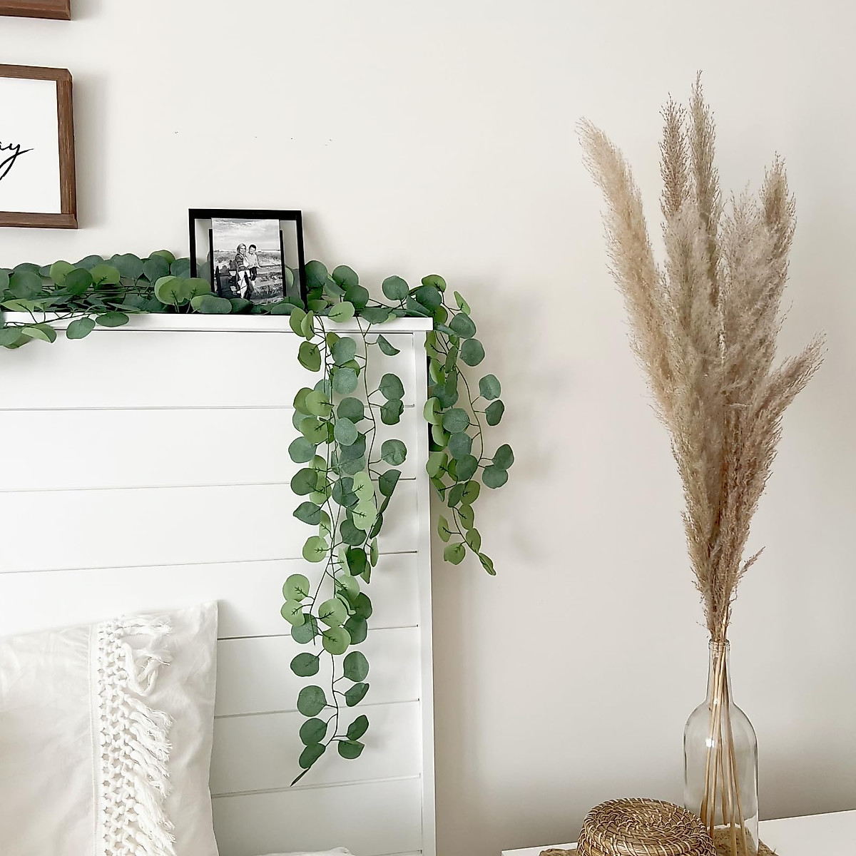 CQURE 16Pcs Eucalyptus Garland,Artificial Eucalyptus Leaves Table Greenery Garland Wreath Vines for Wedding Party Table Fireplace Bedroom Wall Room Decor