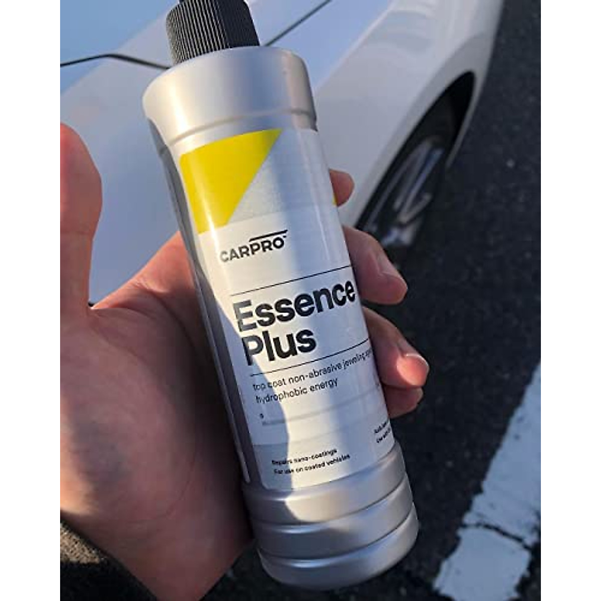 CARPRO Essence Plus Non-Abrasive Gloss Agent, SiO2, Blend of Ceramic Coat Repair Agents, High Gloss Quartz Resins, and Hydrophobic Nanoparticles for Repairing Durable Ceramic Coatings - 250ml (8oz)