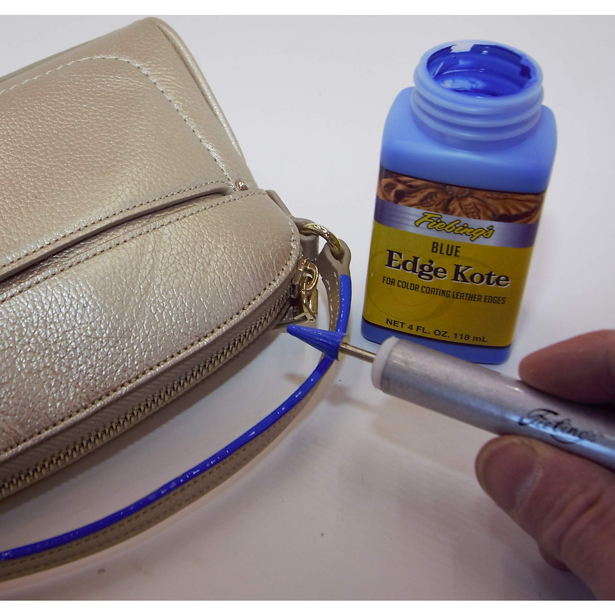 Fiebing's Edge Kote Roller Pen - roll on applicator for Edge Kote, Leather Dye, Acrylic Dye, Pro Dye, Paint & finishes on Leather Edges