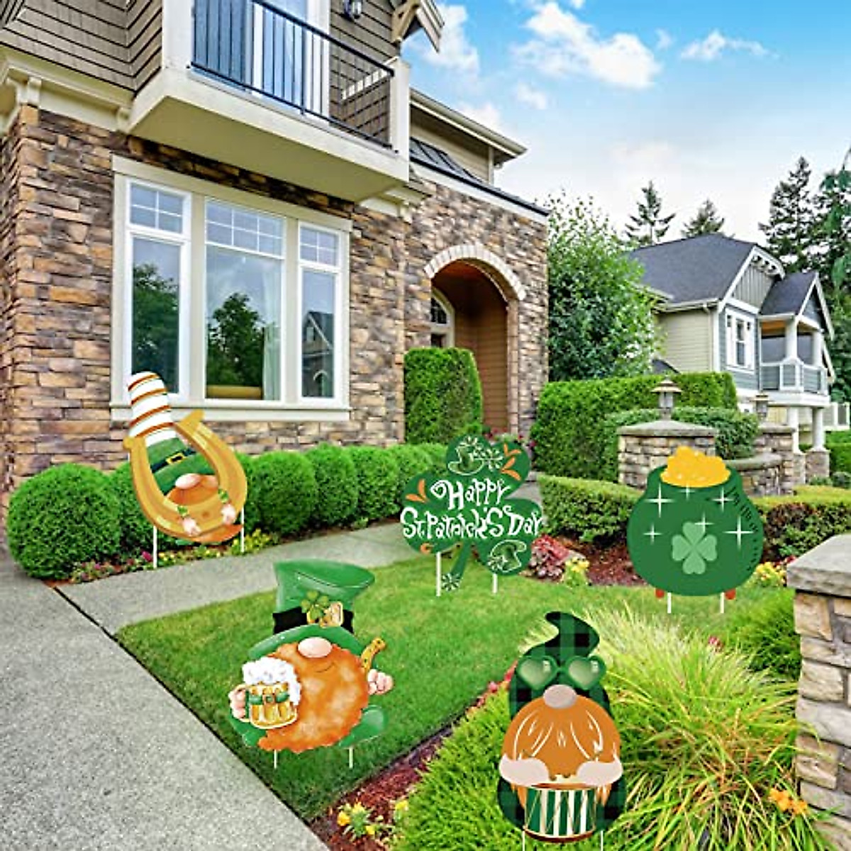 St. Patrick's Day Yard Sign Stakes Outdoor Decorations 5 pcs Irish Gnome Shamrock Green Lawn Sign for Saint Patty's Day Outside Lawn Yard Decorations Supplies 