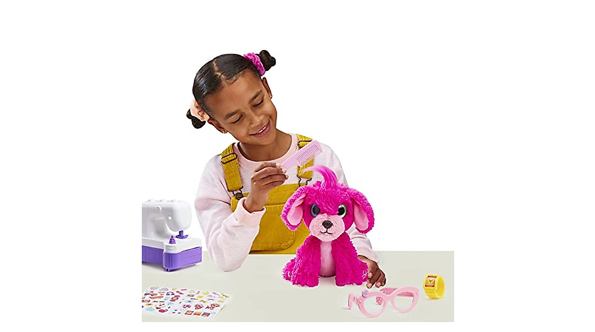 Scruff-a-Luvs Sew Surprise: Rescue Pet & Reveal Outfits