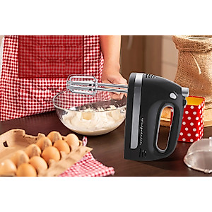 FRIGIDAIRE EHMX100-BLACK Hand Mixer Whisk with Chrome Beater, Dough Hook, 5 Speed and Turbo Button 250 w, 250w, Black