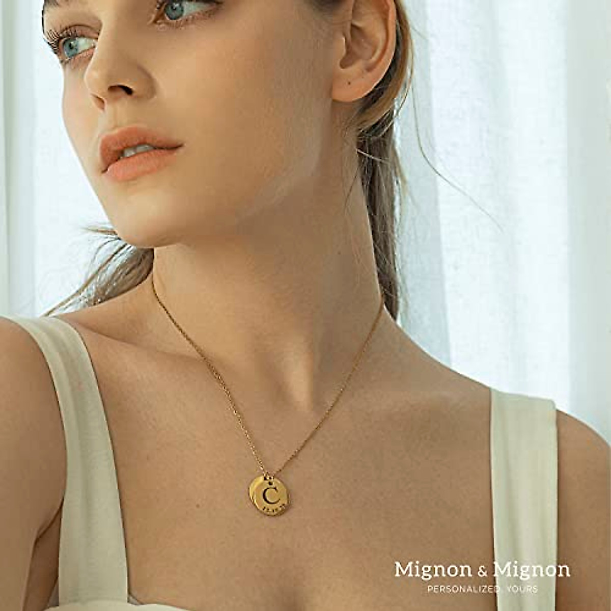 Personalized Gifts Initial Name Necklace Handmade Family Jewelry Gifts for Women Mom Grandma Family Gifts Graduation Day Gift for Best Friend Jewelry Friendship Necklace Letter Jewelry Gift -LCN-ID