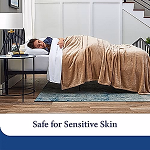 Cosy House Collection Everyday 1500 Series Fleece Blanket - Couch & Travel Essentials - All Season, Stays Fresh & Clean - Soft, Breathable & Skin-Friendly (Throw, Navy)