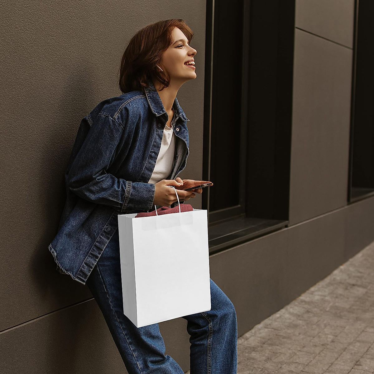 Prime Line Packaging Medium White Gift Bags with Handles, Shopping Totes for Small Business, Boutiques, Merchandise, Parties, Bulk, 10x5x13 100 Pack