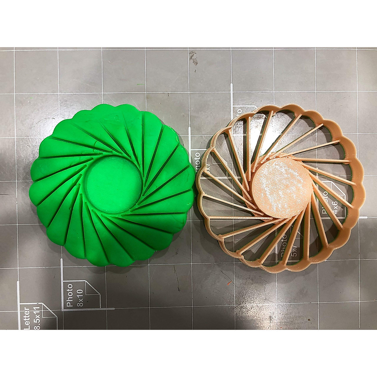 Thumbprint Circle Cookie Cutter (2.5")