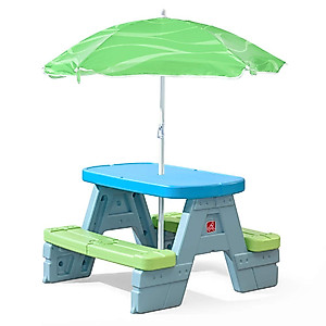 Step2 Sun & Shade Kids Picnic Table with Removable Umbrella – Indoor/Outdoor Kids Picnic Table Seats Four – Easily Assembly and Store the Kids Table – Yard Friendly Colors – Amazon Exclusive