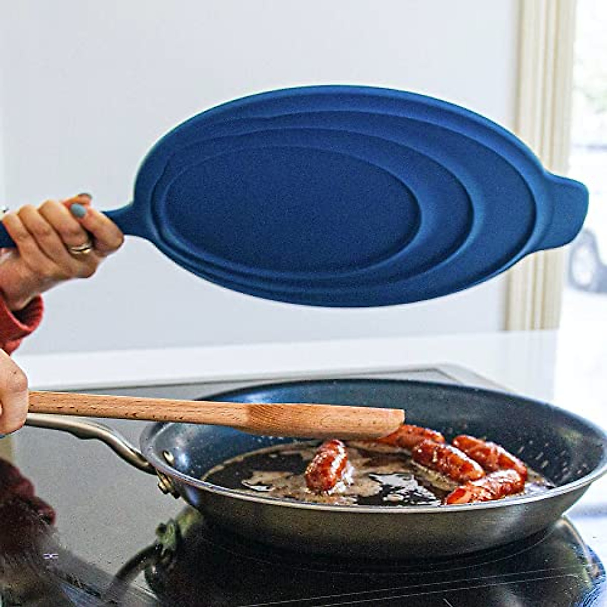 Made In Cookware - Frying Pan Silicone Universal Lid - 9 in 1 Design Fits Multiple Pans - Oven Safe 500F