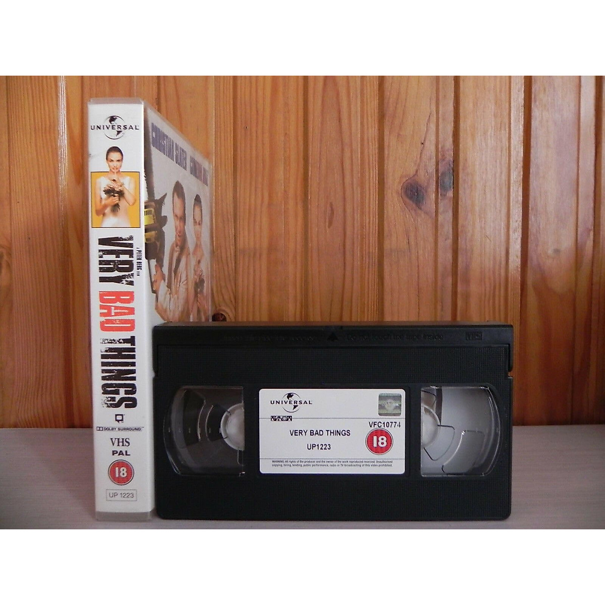 Very Bad Things [VHS]