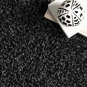 nuLOOM Sadie Moroccan Diamond Tassel Shag Area Rug, 3' x 5', Black
