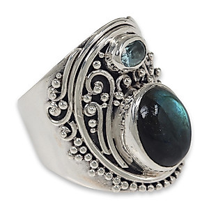 NOVICA Artisan Handcrafted Labradorite Blue Topaz Cocktail Ring Balinese Silver Sterling Grey Indonesia Birthstone [ring Front 1 in L x 0.8 in W x 0.4 in H Band Width 7 mm W] ' Misty Starlight'