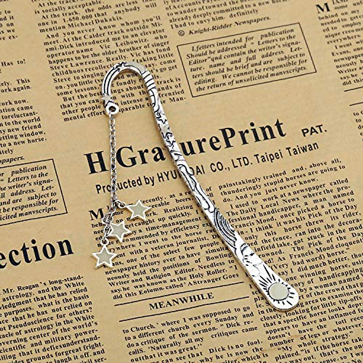 Gzrlyf Moon and Stars Bookmark Glow in The Dark Bookmark Luminous Book Markers Metal Book Lover Gifts (Luminous Bookmark)
