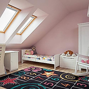 Mohawk Home Playroom Kids ,Hopscotch Chalk Black (5' x 8')