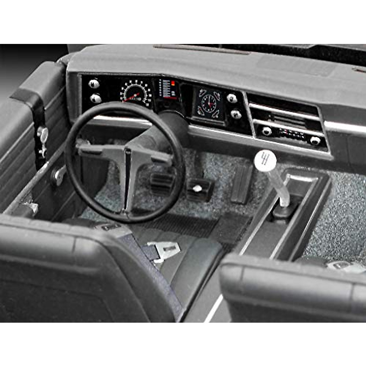 Revell RV07662 1:25-1968 Chevy Chevelle SS 396 Plastic Model kit, Black, 1/25