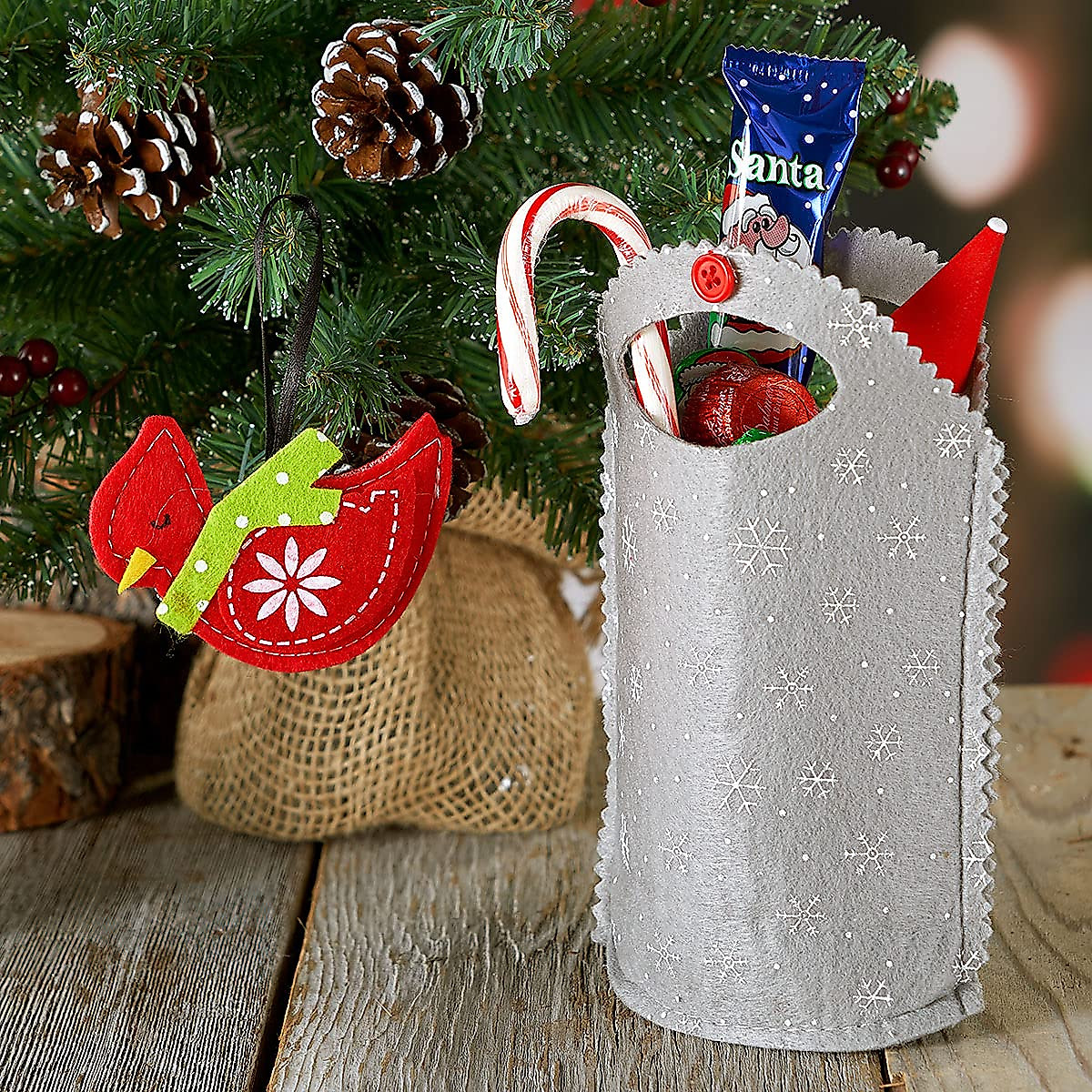 Cardinal Ornament Christmas Felt Treat Bags - Set of 5 Gift Bags for Children Holiday Parties Teachers Decorations