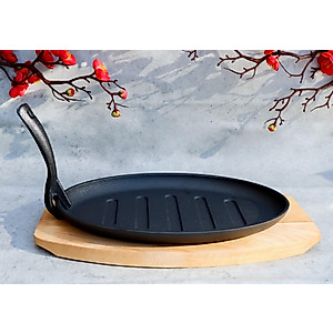 Ebros Personal Size 10.5" By 7" Enamel Coated Cast Iron Sizzling Fajita Skillet Ridged Japanese Steak Plate With Handle and Wood Base For Restaurant Home Kitchen Cooking Pan Grilling Meats Seafood