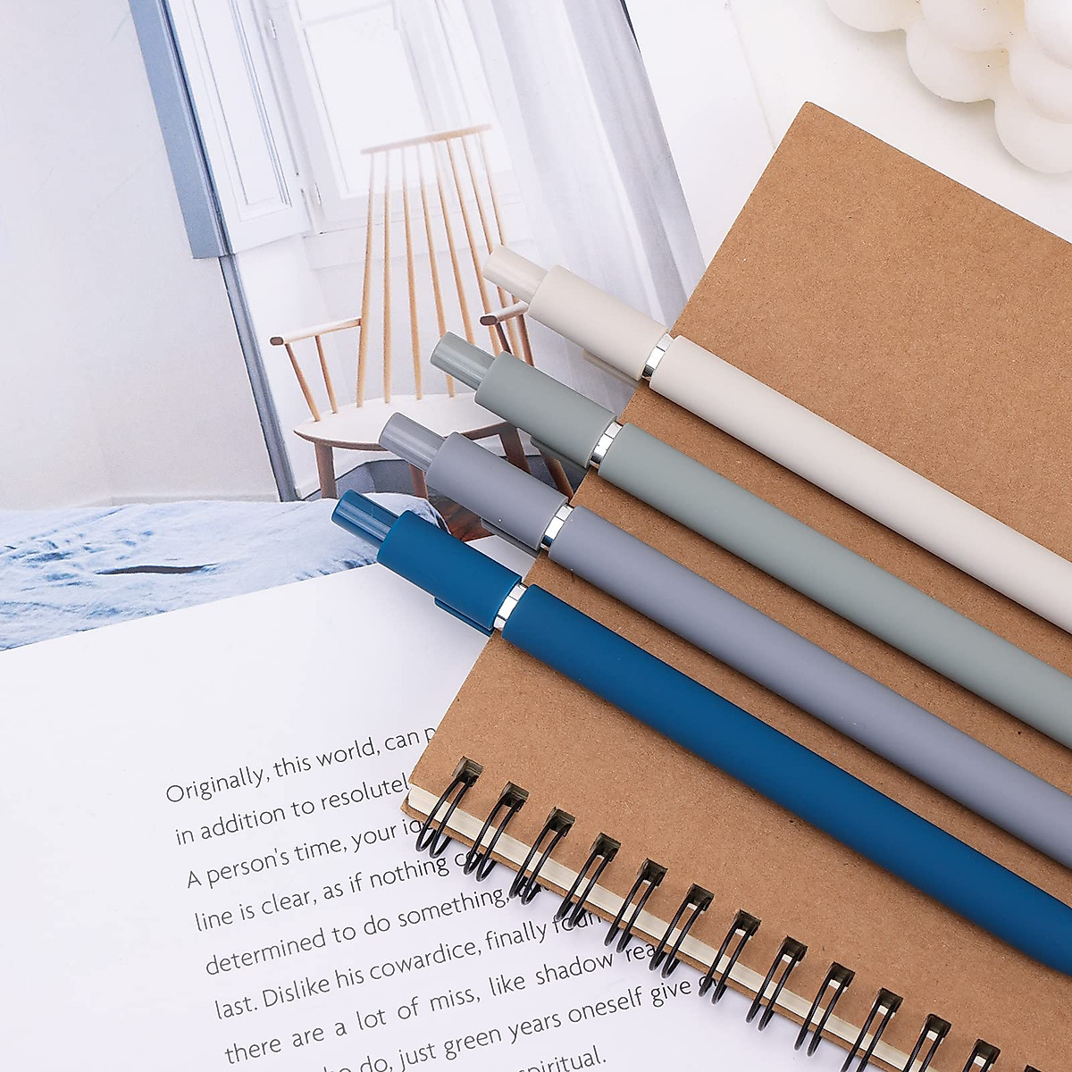 LABUK 7pcs Cute Gel Pens, Fine Point 0.5mm Black Ink Rolling Ball Aesthetic Pens, Retractable Quick Dry, Smooth Writing for School & Office Supplies