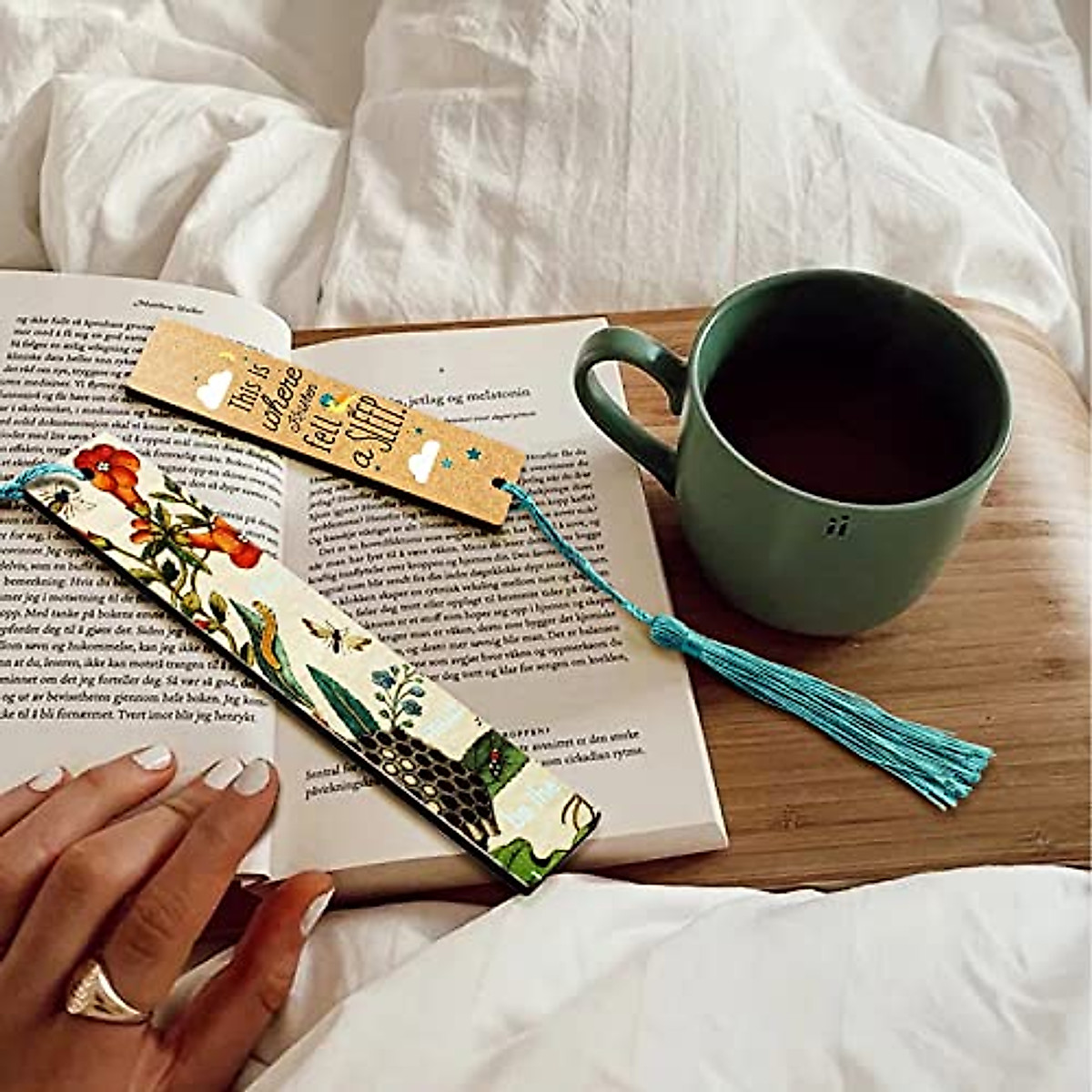 Juome 30 Pcs Sublimation Blanks Bookmark, Sublimation Blanks Products with 30 Pcs Colorful Tassels for DIY Bookmarks Crafts Projects Sublimation Accessories, Double Sided Sublimate