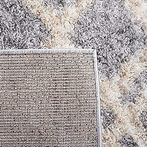 SAFAVIEH Berber Shag Collection Area Rug - 6'7" Square, Grey & Cream, Moroccan Design, Non-Shedding & Easy Care, 1.2-inch Thick Ideal for High Traffic Areas in Living Room, Bedroom (BER213G)