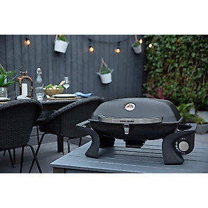 George Foreman Portable Gas BBQ with Integrated Thermostat, Black, Lightweight & Compact, Steel Body & Automatic Ignition, Gas Barbecue, GFSBBQ1