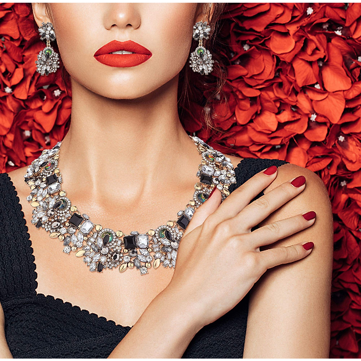 JOERICA Bib Statement Necklace for Women Chunky Choker Necklace and Earrings Set Vintage Rhinestone Statement Necklace Fashion Costume Set for Women