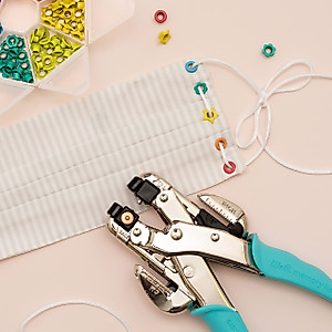 Crop-A-Dile Eyelet by We R Memory Keepers | Blue Comfort Handle