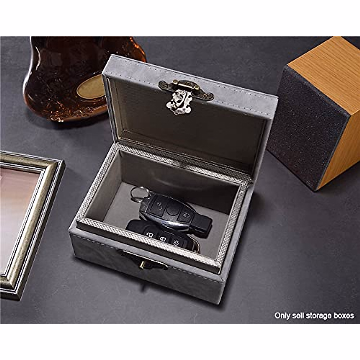 Faraday Box Car Key Signal Blocker Box, Keyless Entry RFID Blocking Car Key Safe Protector RFID Anti-Theft Signal Blocking Cages Car Key Fob Protector RFID Signal Blocking Pouch Cage Signal Blocker