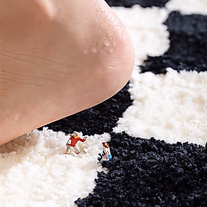 LEVINIS Funny Round Rug, Black and White Area Rugs Cute Eyes Bedroom Bedside Rug Shaggy Non-Slip Flocking Accent Floor Rug for Living Room, Kids Room, Office, Home Décor Rug 40"