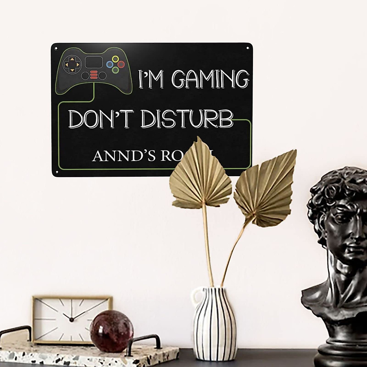 yuqier I'm Gaming Don't Disturb Personalized Custom Room Sign Black Kids Boys Bedroom Game Room Decorative Nameplate Accessories Humorous Warning Words Door Sign Hanging Creative Gift