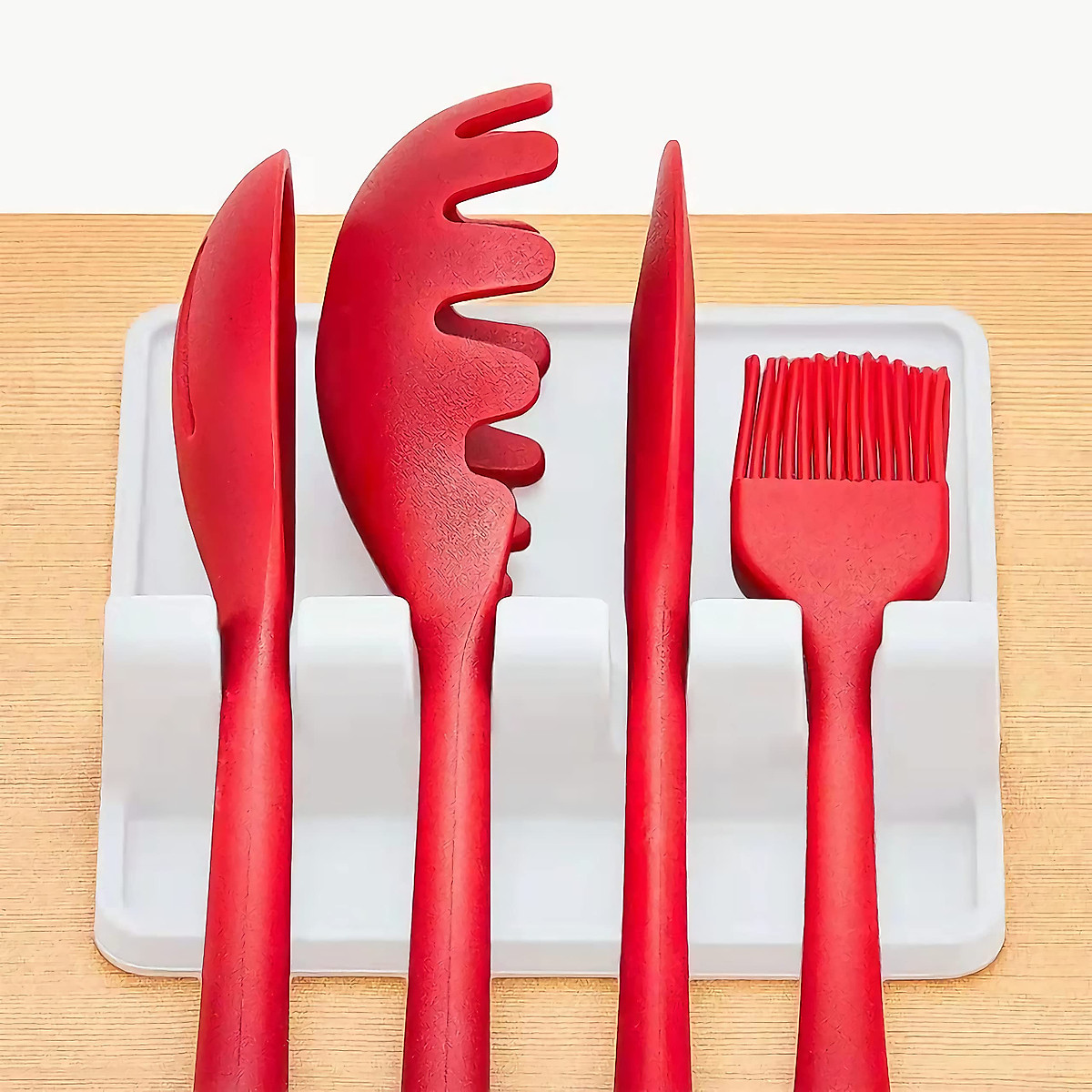 Silicone Spoon holder for Stove Top with Drip Pad Heat Resistant, BPA Free Utensil Rest & Spoon Rest for Kitchen Counter - Grill Utensil Holder for Spatulas, Tongs, Ladles (white)