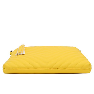 FashionPuzzle Chevron Quilted Medium Crossbody Bag with Tassel Accent (Yellow)