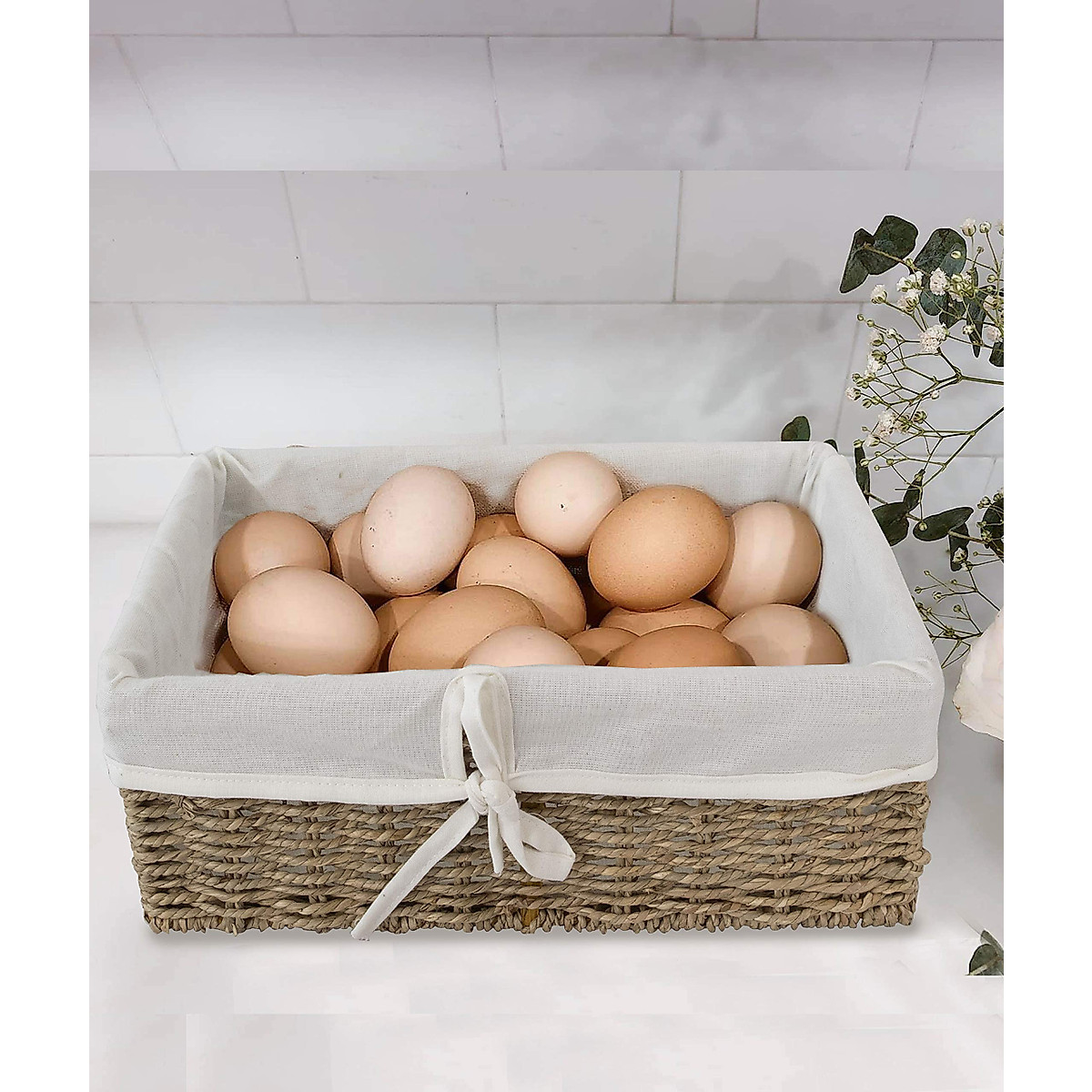 Natural Wicker Woven Storage Basket with Liner, Decorative Baskets and Bathroom Organizer for Living Room, Bathroom, Closet Organizer and Bath Beauty Products Organizer (Seagrass)