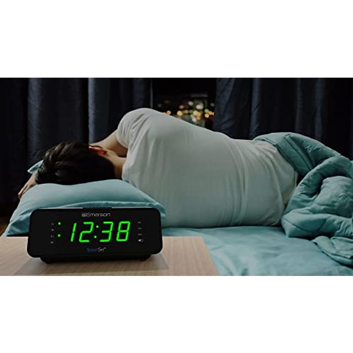 Emerson SmartSet Alarm Clock Radio with AM/FM Radio, Dimmer, Sleep Timer and .9" LED Display, CKS1900 (Black)