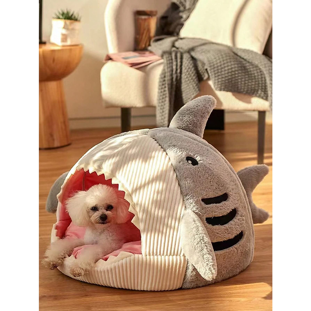 QWINEE Cat Mat Shark-Shaped Kennel Kitten Bed Hideout House Warm Soft Comfortable Semi-Closed Cat Dog Nest Grey Small