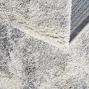Rugs.com Soft Touch Shag Collection Area Rug – 2x3 Pebble Gray Shag Rug Perfect for Entryways, Kitchens, Breakfast Nooks, Accent Pieces