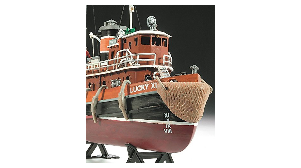 Revell Harbour Tug Boat Model Kit | Detailed 1:108 Scale Boat