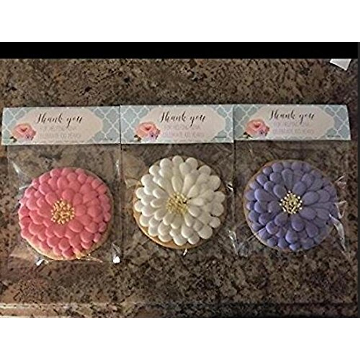 100PCS 4.5x5.5 inch Clear Automatic Sealing Flat Cello/Cellophane Bag Packaging Treat Bags Favor Bags with Self Seal Lip Adhesive Closure for Snacks Bakery Candies