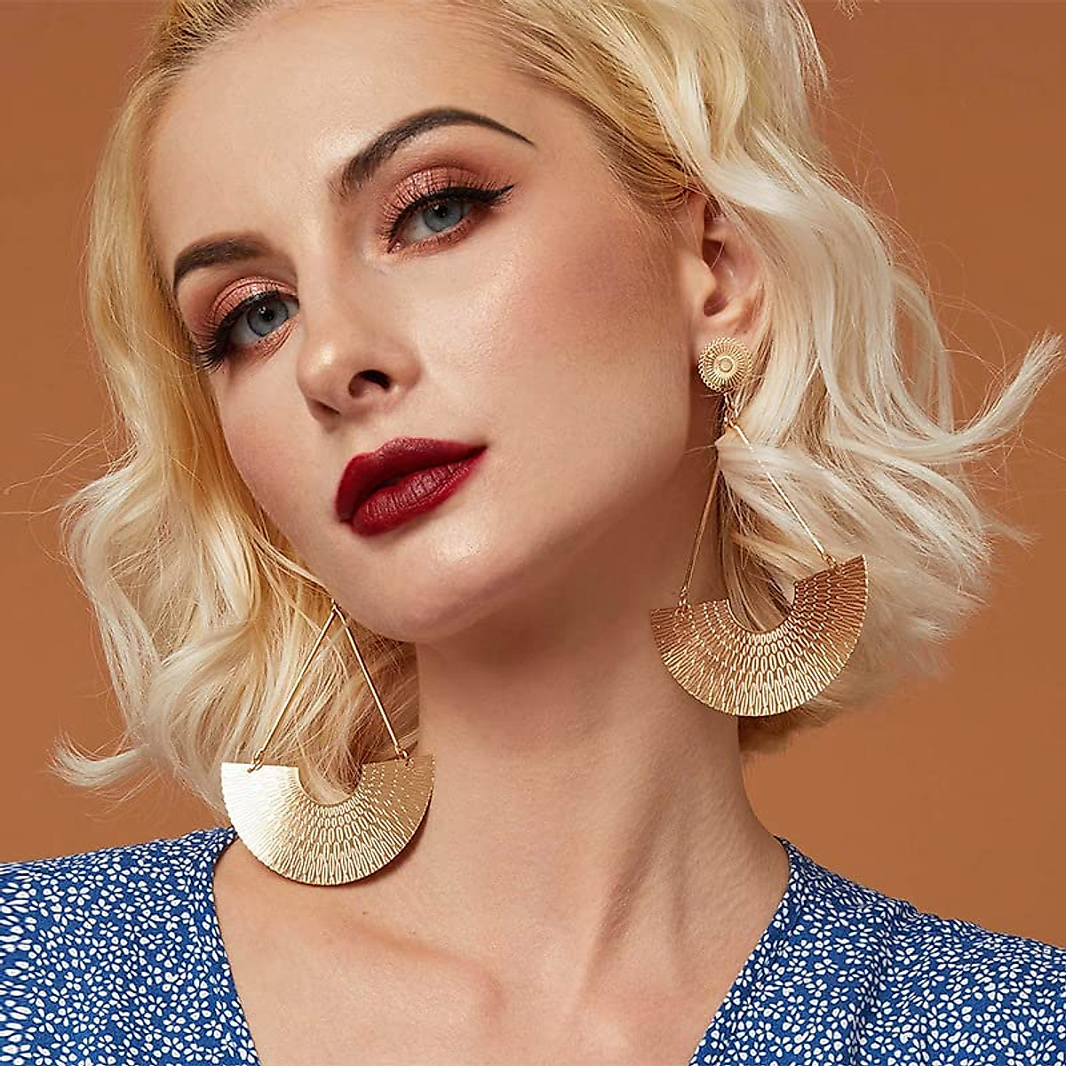 12 Pairs Gold Silver Geometric Earrings Exaggerated Statement Earrings Punk Stylish Sectored Twisted Earring Jewelry for Women and Girls (Gold)