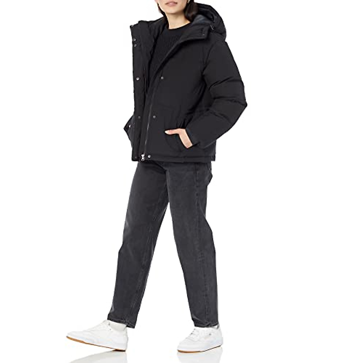 Amazon Essentials Women's Short Waisted Puffer Jacket (Available in Plus Size), Black, X-Small