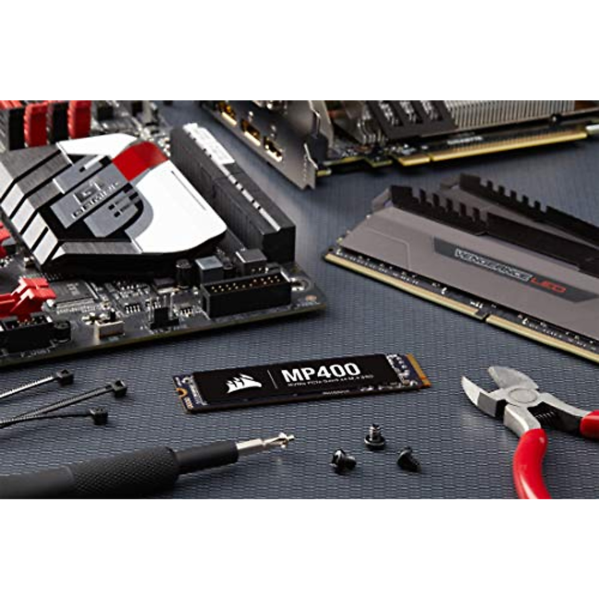 Corsair MP400 8TB M.2 NVMe PCIe x4 Gen3 SSD (Sequential Read Speeds of up to 3,480 MB/s, Write Speeds of up to 3,000 MB/s, High-Density 3D QLC NAND) Black