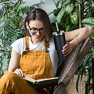 ALINK 8 Pack Replacement Glass Straws for Stanley 40 oz 30 oz Tumbler, 12 in Long Reusable Clear Straws for Stanley Cup Accessories, Half Gallon Jug, Plus 2 Cleaning Brush