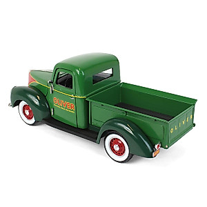 Spec Cast 1/24 1940 Ford Oliver Pickup Truck SCT915