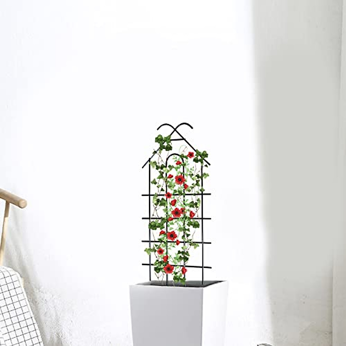 ARIFARO 32'' Metal Garden Trellis for Climbing Plants, Indoor/Outdoor Sturdy Plant Trellis for Potted Plants,House Plants, Climbing Vines, Pack of 4, Black
