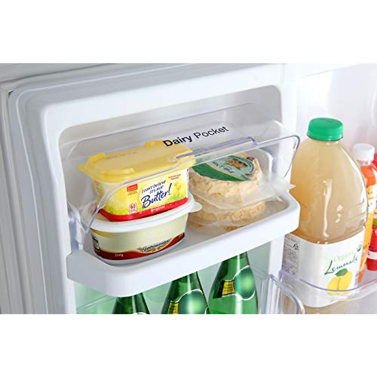 Daewoo RTE18GSBCD Top Mount Refrigerator, 18 Cu.Ft, Black, includes delivery and hookup