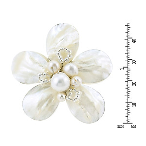 AeraVida Beautiful Mix of Shell, Crystal & Pearl White Tropical Flower Statement Ring | Elegant Handmade Jewelry for Women | Handmade Cultured Freshwater Pearl Ring