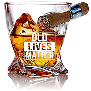 Bezrat Old Lives Matter Whiskey Scotch Glass 12 oz - Father Day or Retirement Gag Gifts - Senior Citizens Whiskey Glasses Funny Personalized Birthday Gift for Dad, Grandpa from Daughter, Son, Kids