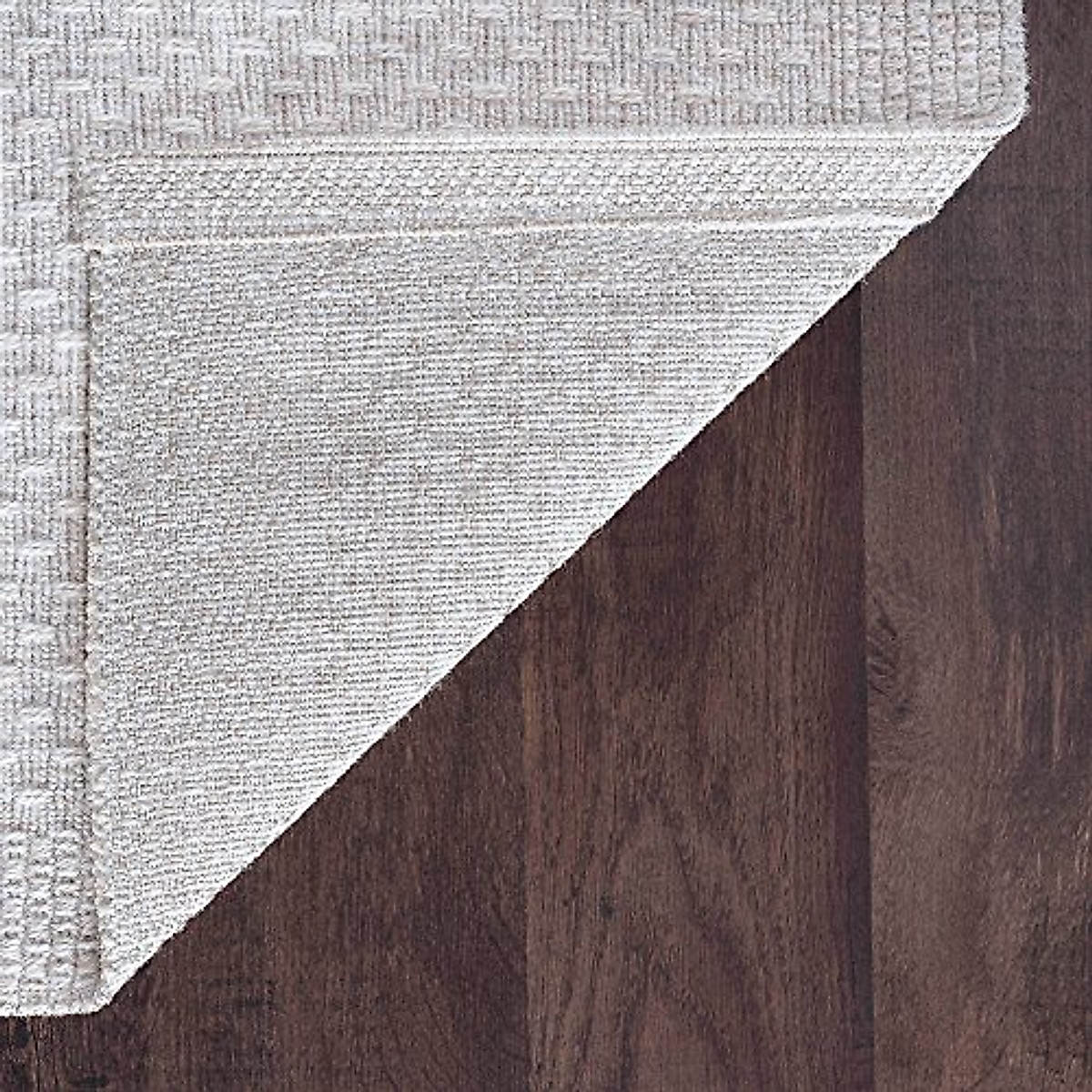 Largo Modern Solid Cream Rectangle Easy-Care Indoor/Outdoor Area Rug, 5' x 7'
