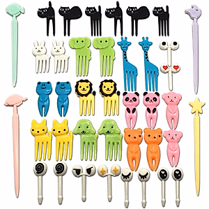 CKANDAY Set of 40 Lovely Animal Food Fruit Picks Forks, Mini Cute Cartoon Toothpick Sticks Decor for Kids Party Bento Lunch Box Sandwich Appetizer Pastry Decorative Cupcake Baby Dessert Cocktail