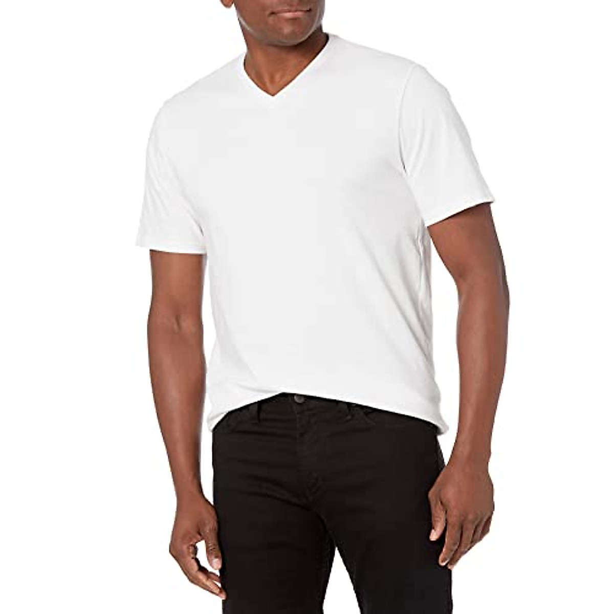 Amazon Essentials Men's Regular-Fit Short-Sleeve V-Neck T-Shirt, Pack of 2, White, Medium